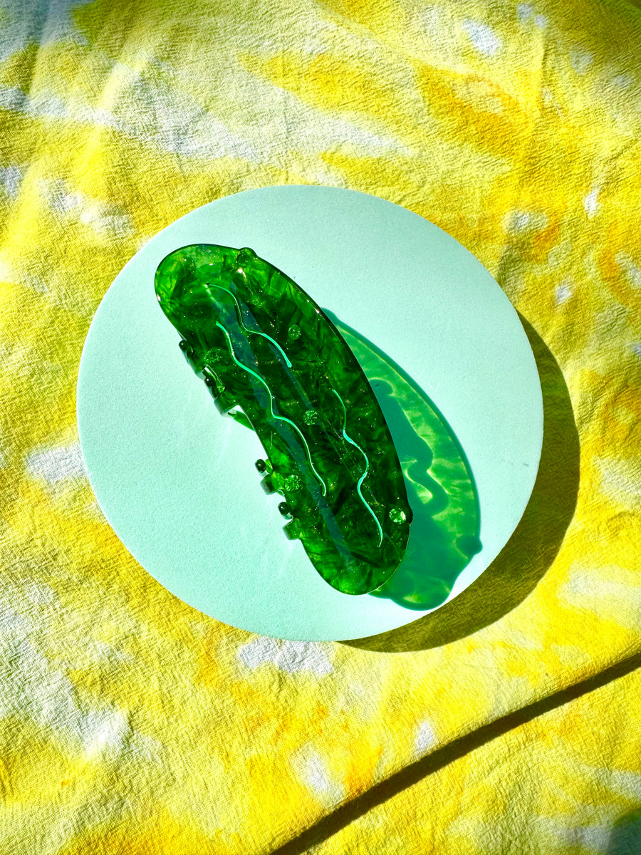 Pickle Hair Claw – PeachBeast